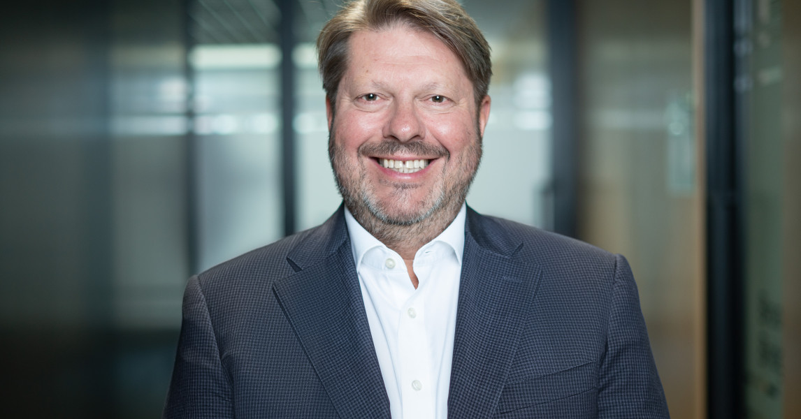 Rob Comazzetto • Cowell Clarke Commercial Lawyers