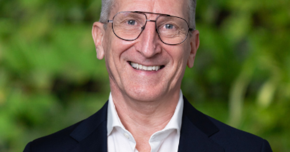 Michael Bracken • Cowell Clarke Commercial Lawyers